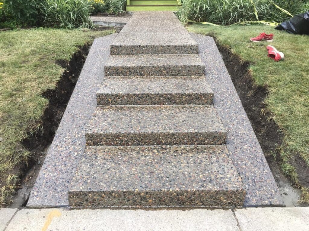 Driveways, Sidewalks & Stoops – Hardline Concrete & Masonry